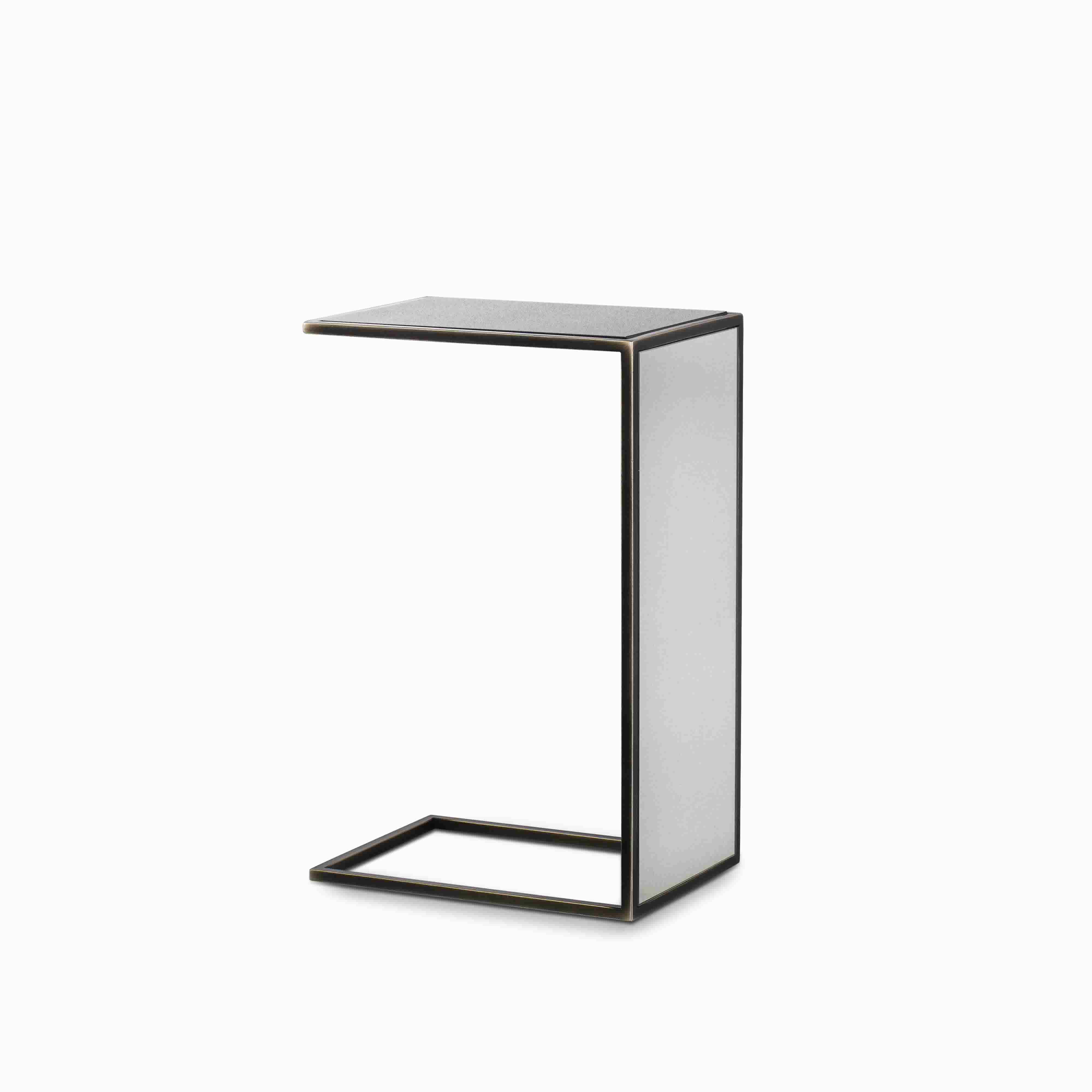 ikaigai | Antique Mirror Pull Up Table